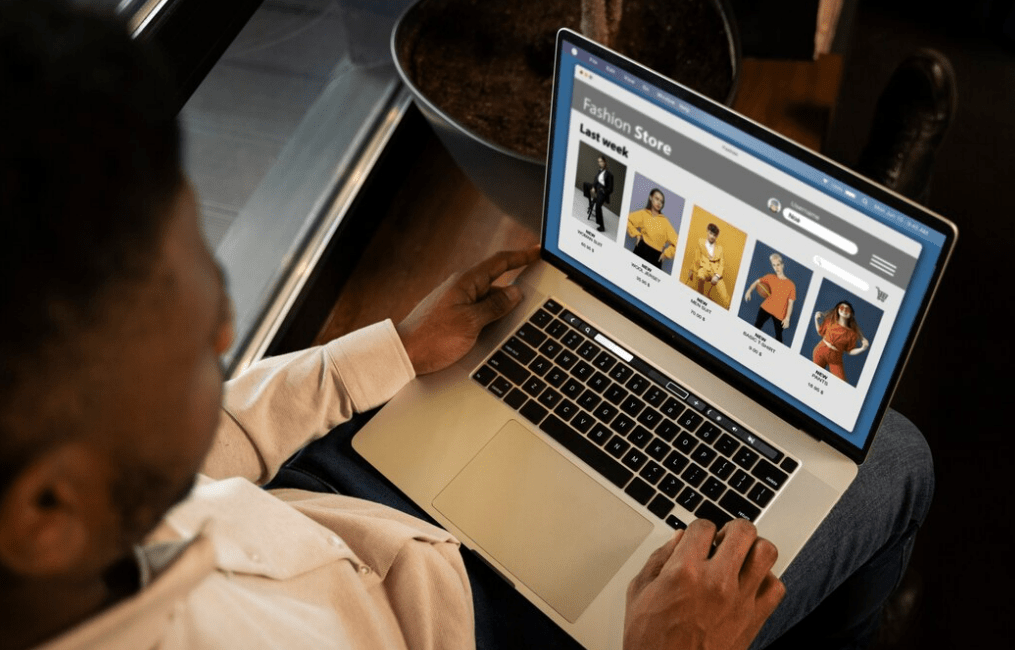 Luxury Brands Using Video Shopping Platforms to Boost Sales | Live2.ai